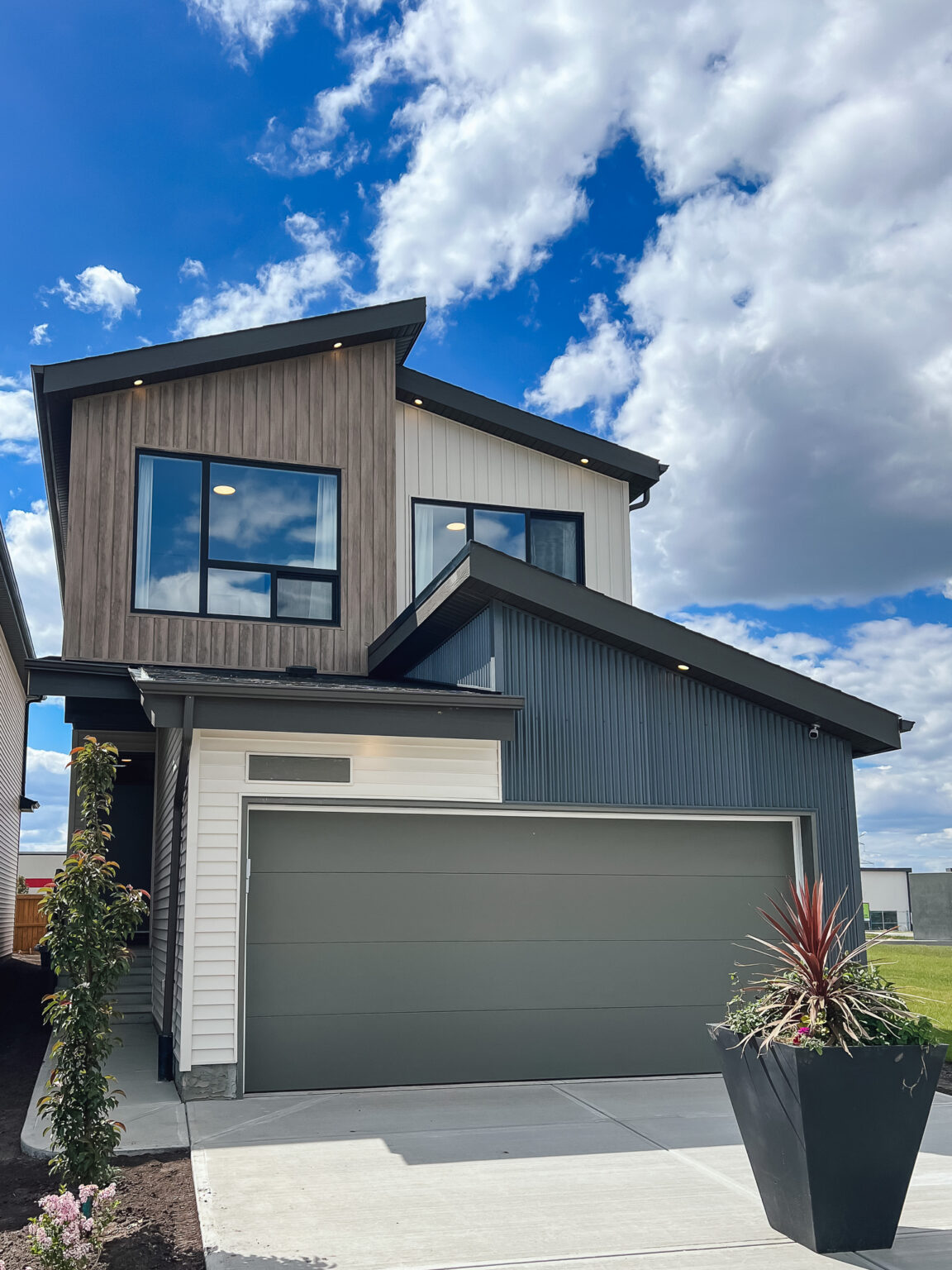 2025 BILD Edmonton Metro - Awards of Excellence Finalists - Cantiro