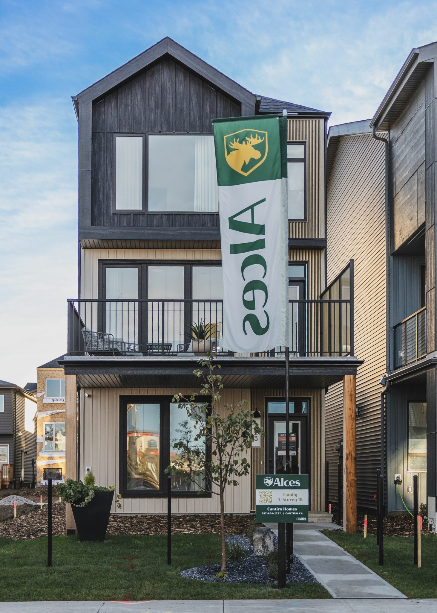 Laned Homes Explained - Cantiro